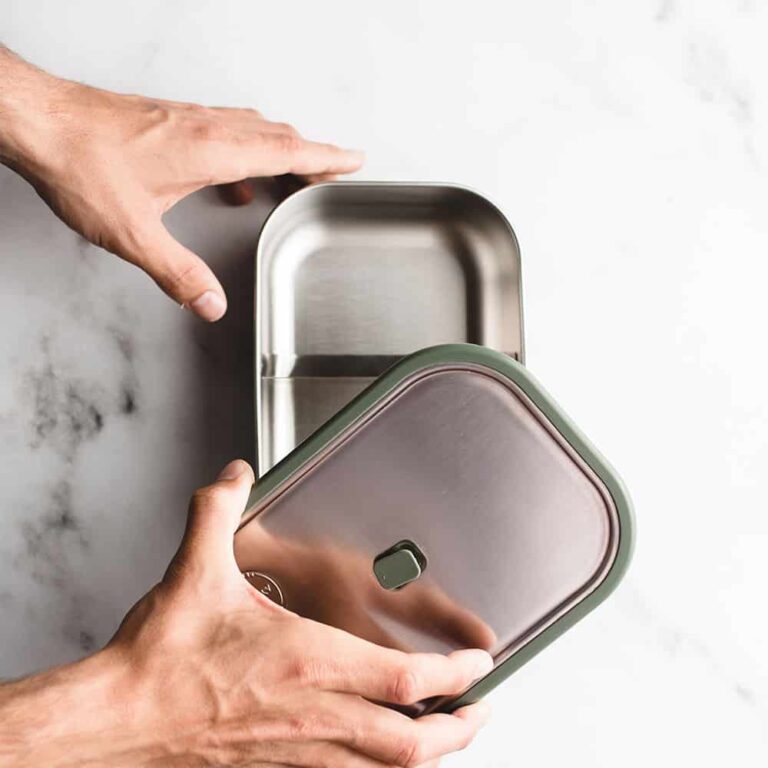 AYA&IDA madkasse - Praktisk og tæt madkasse i stål →